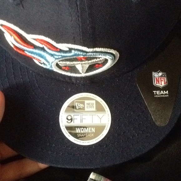Nike | Accessories | Brand New Womans New Era Tennessee Titans Cap ...
